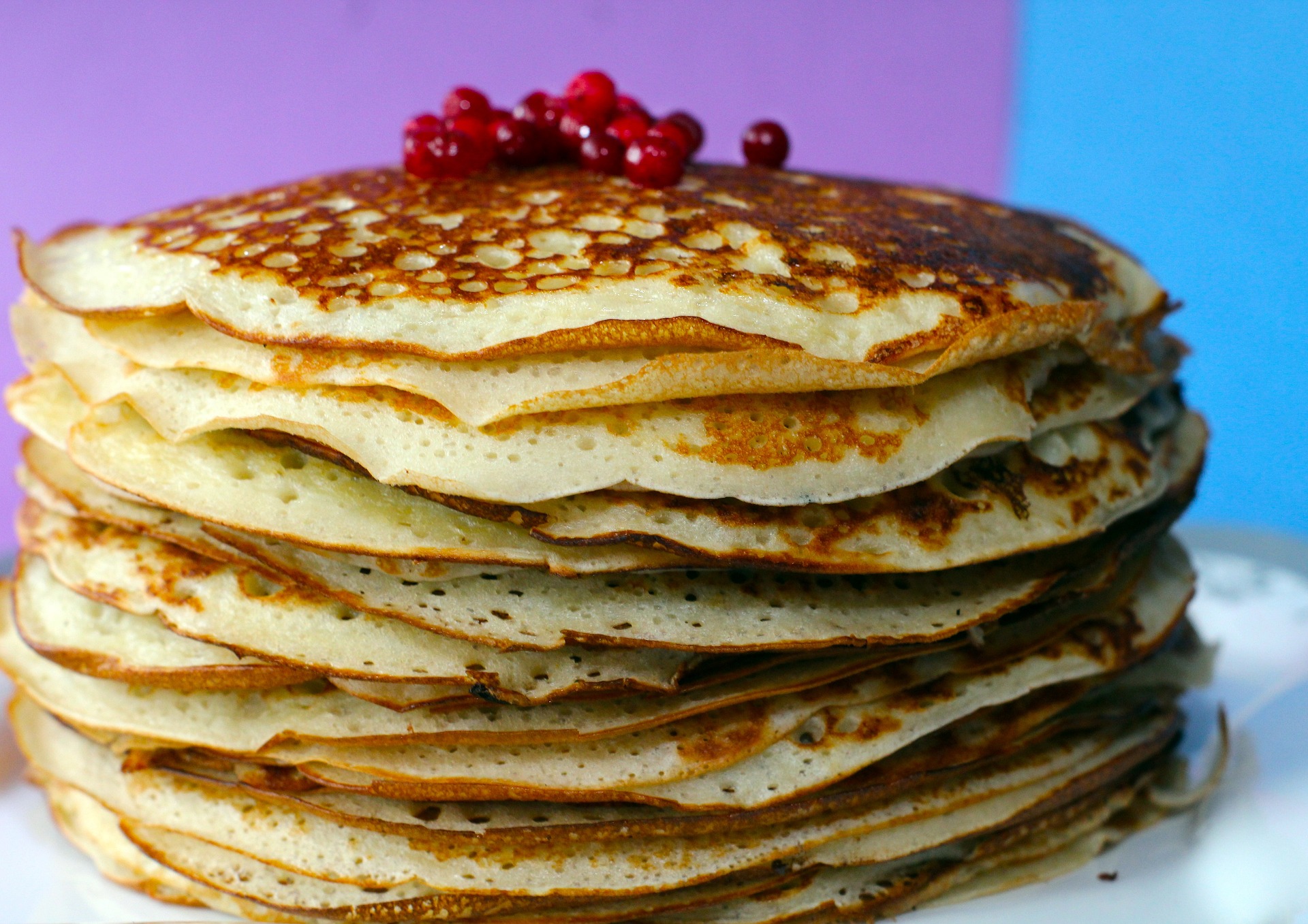 Ricetta del Pancake facile originale e variazione vegana